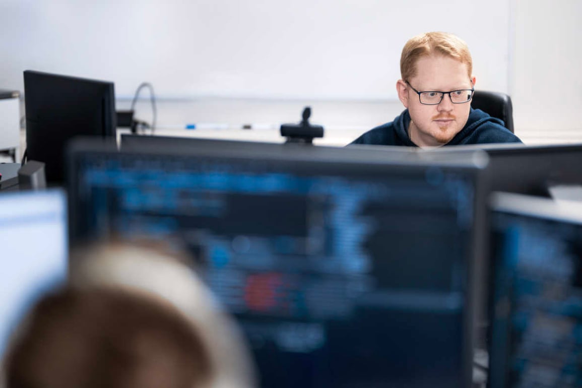 Unleashing the Power of Intent-Based Networking for Fiber Operators